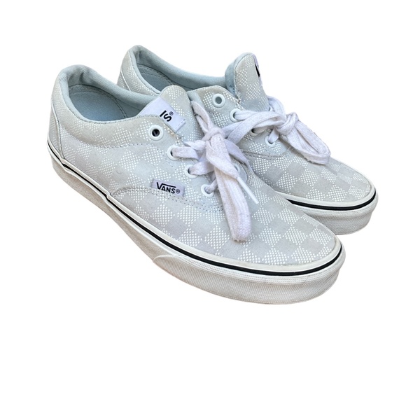 Vans | Shoes | Vans Authentic Lace Up Light Graywhite Checkered Womens ...